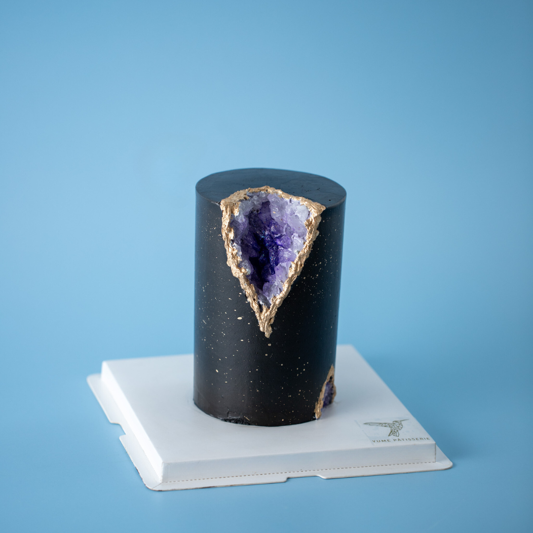 Geode Cake (Amethyst) – Yume Patisserie